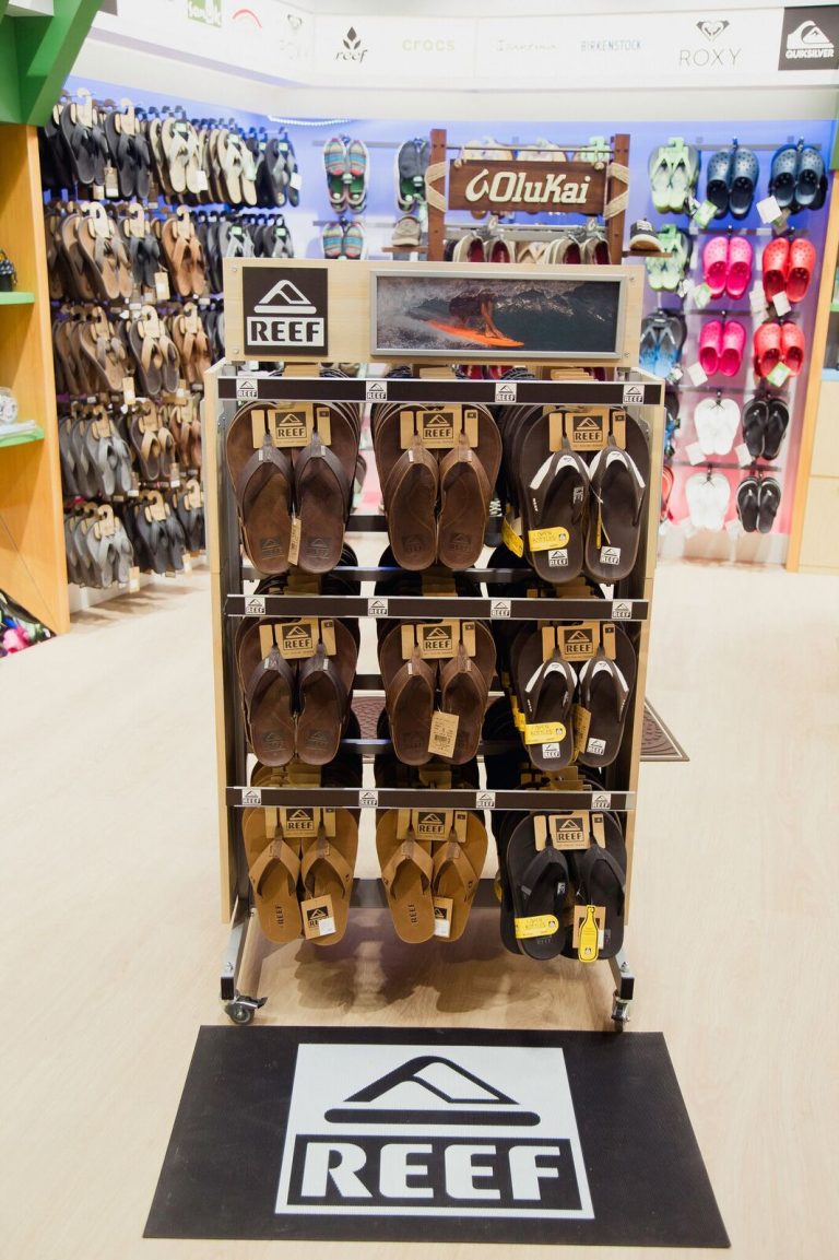 Flip Flop Shops - HENKO ESPACIOS